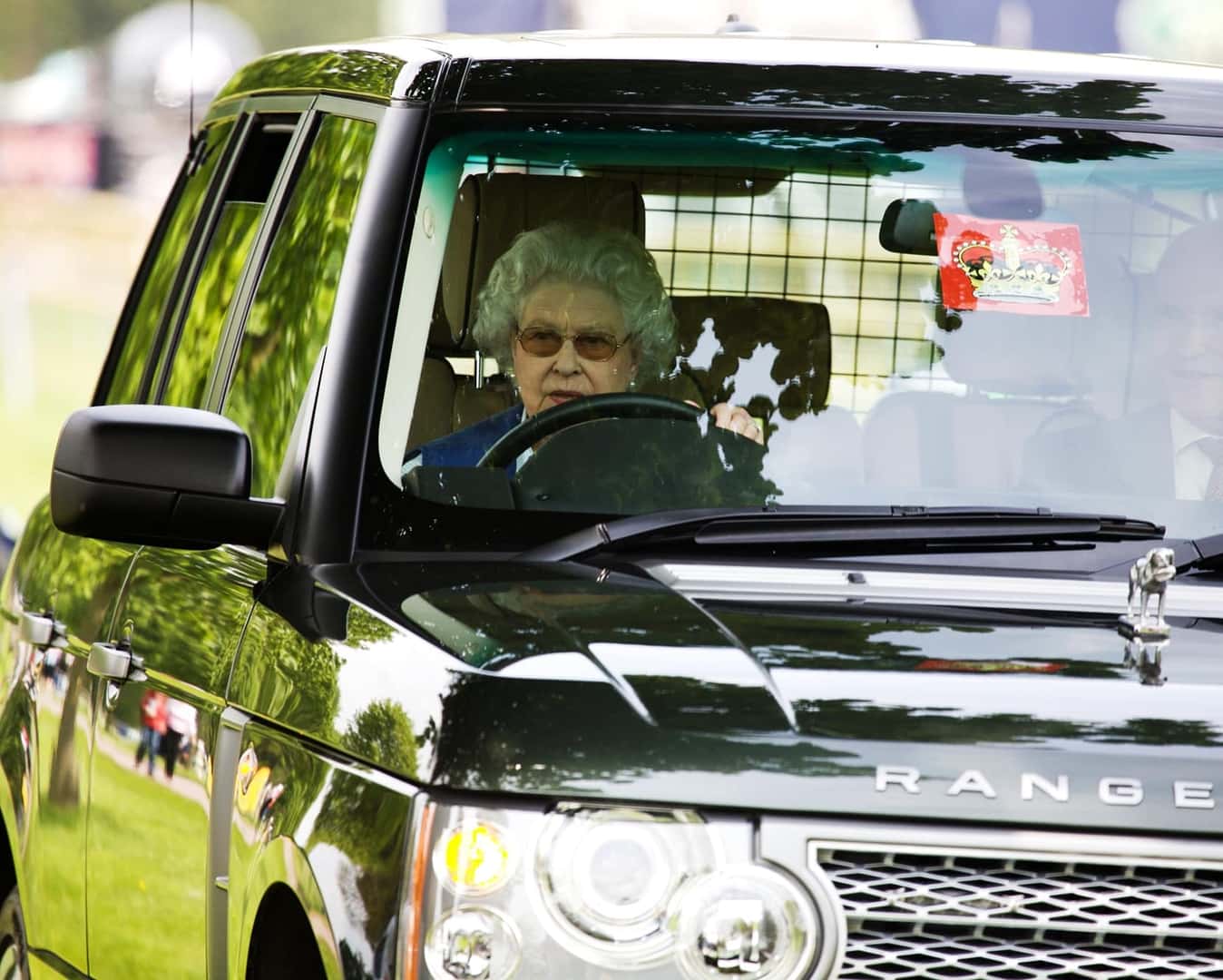 Queen Elizabeth And Her Automotive Legacy | University Mitsubishi