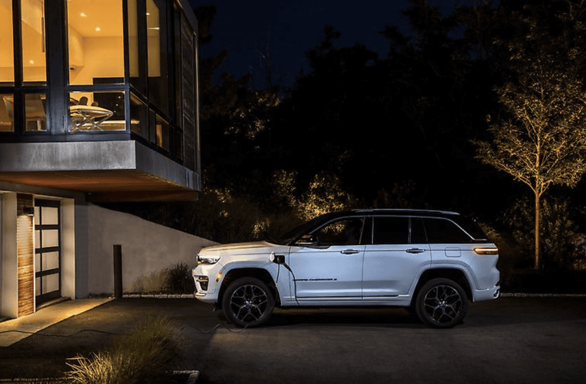 Jeep's 4xe Lineup | Landers Chrysler Dodge Jeep Ram of Norman