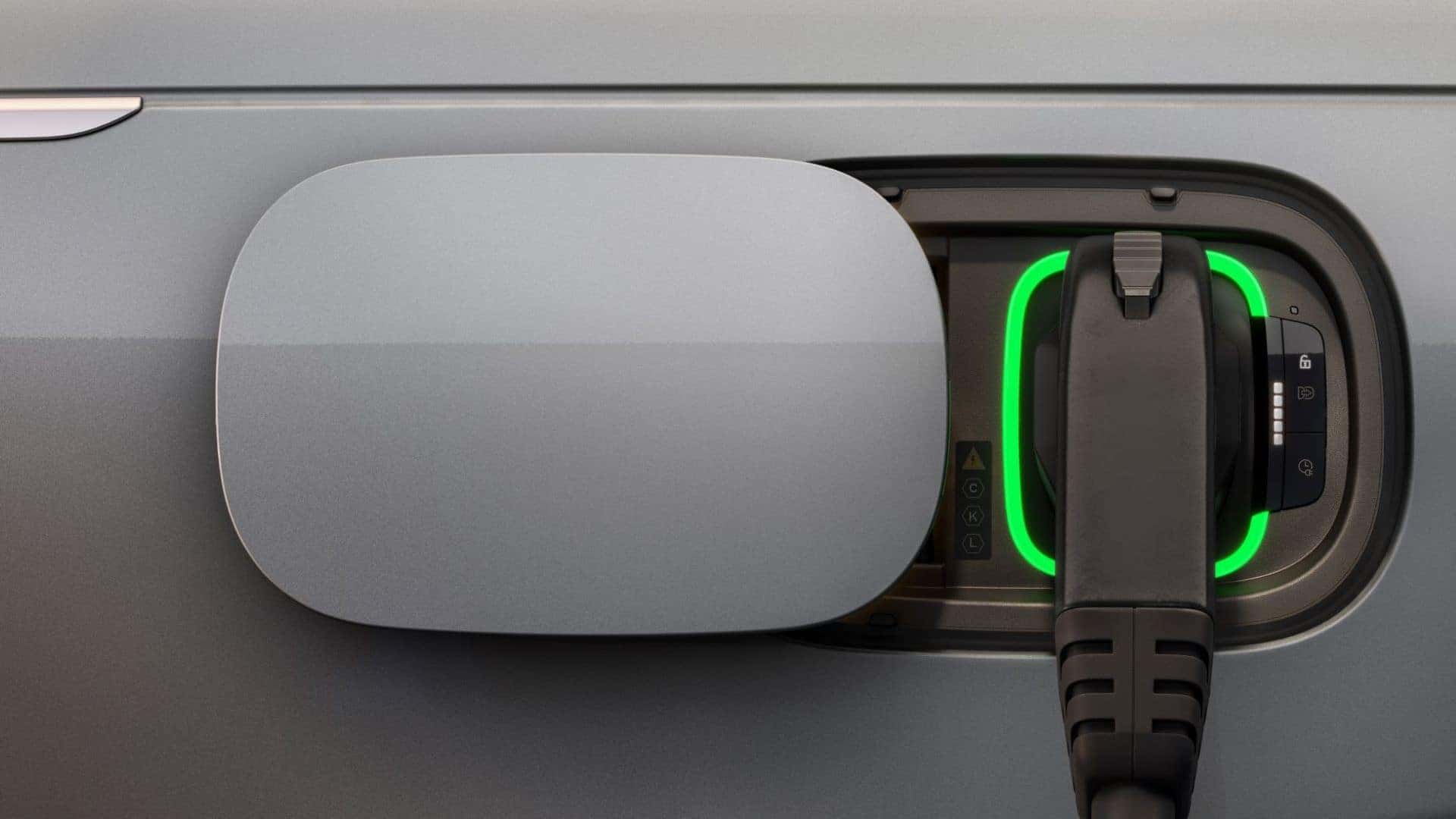 Meet the 2025 Range Rover Electric | Land Rover Hinsdale