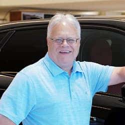 Meet the Staff at Land Rover Louisville