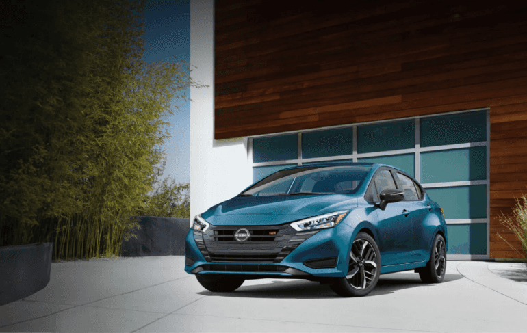 2025 Nissan Versa vs 2024 Mitsubishi Mirage | Maus Nissan of Brooksville