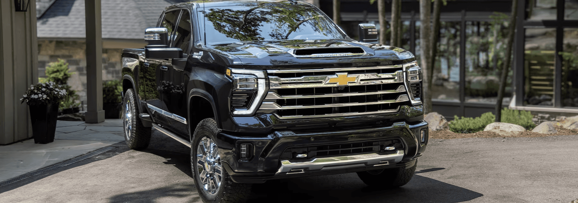 2024 Chevrolet Silverado HD - Large Pickup Truck - Off Road and Towing