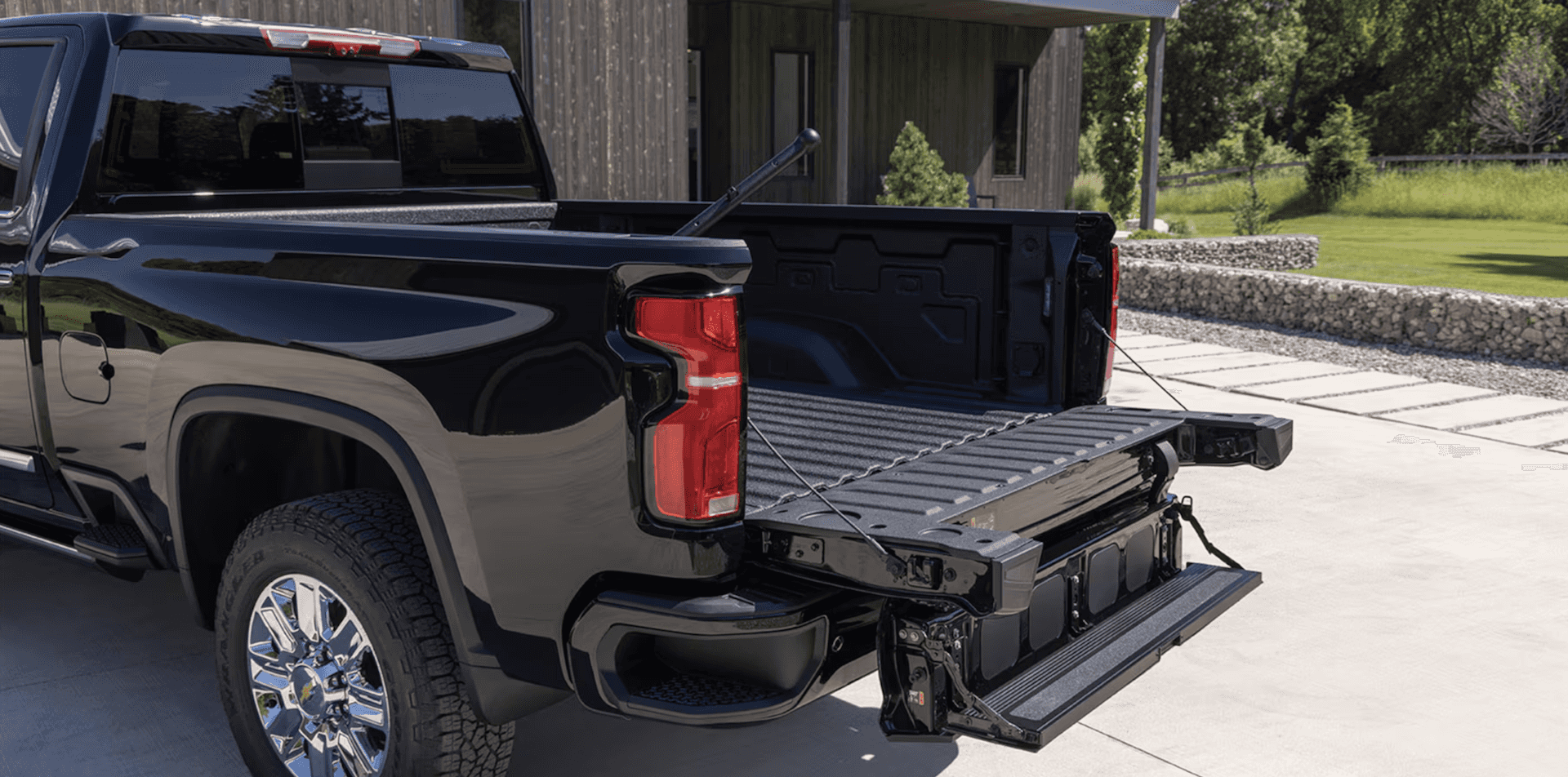 2024 Chevrolet Silverado HD - Large Pickup Truck - Off Road and Towing