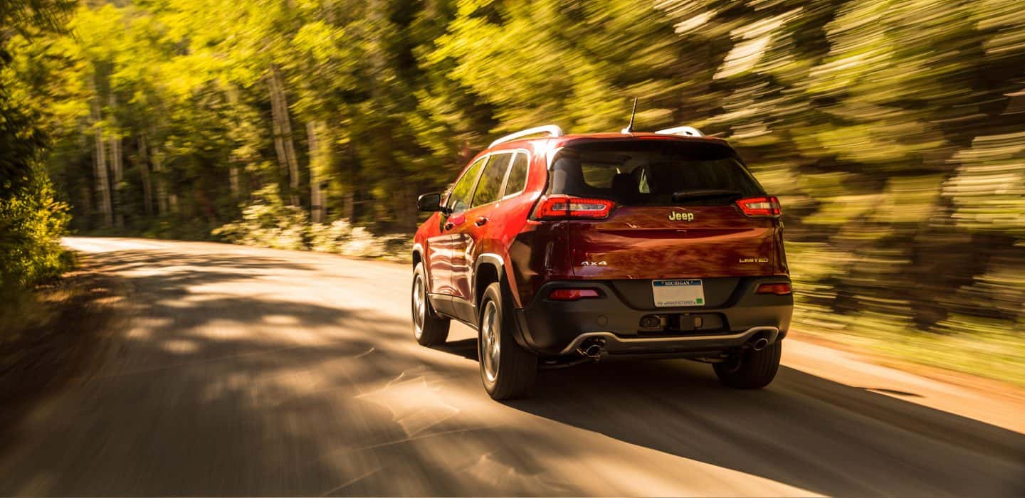 Jeep Grand Cherokee Arrives With Trailhawk Badge For 2017 | Tate Branch ...