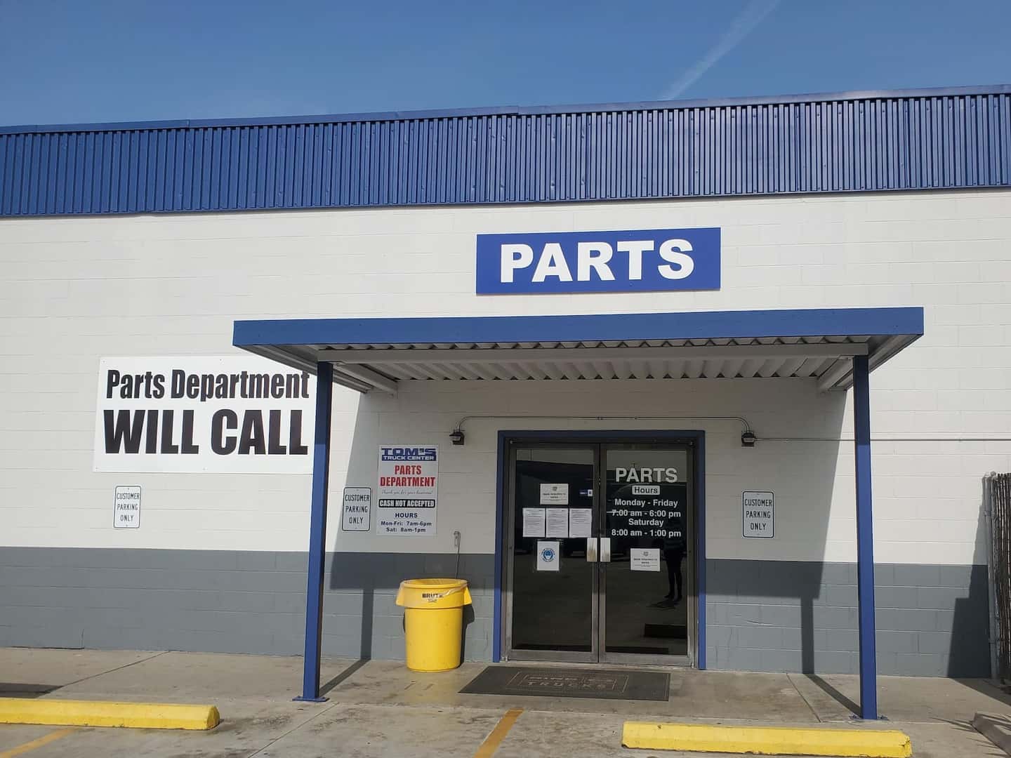 Parts | Tom's Truck Center