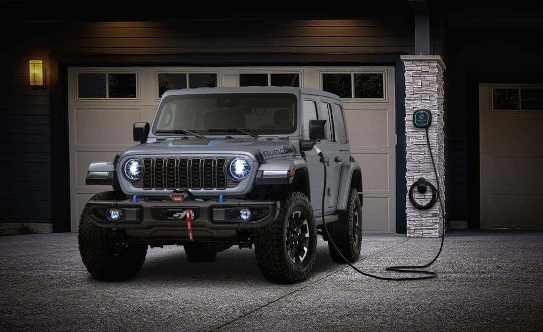Should I Choose a Wrangler 4xe Over a Traditional Wrangler? | Uftring ...