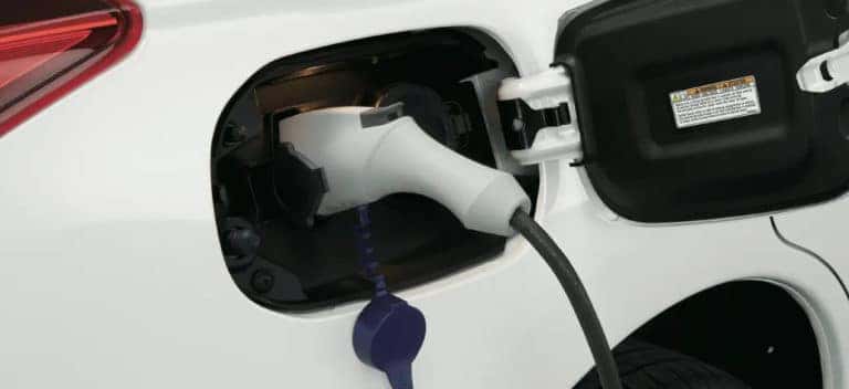 Mitsubishi Releases 2021 Outlander PHEV with New Powertrain